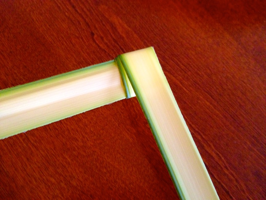 7 Easy Steps for Folding Awesome Palm Crosses | Sermon on the Sidewalk